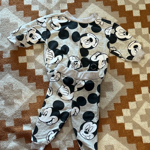 Disney | Matching Sets | Disney Mickey Mouse Gray And Black Kids Set ...